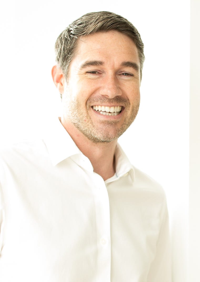 Robert Coombs – Medium
