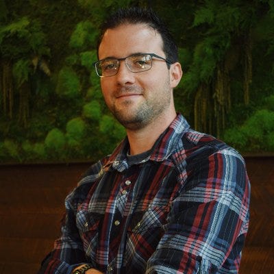 Richard Mitchell – Medium