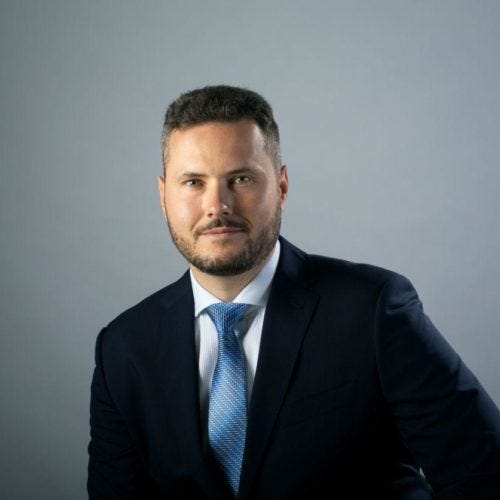 Armand Domuta – Medium