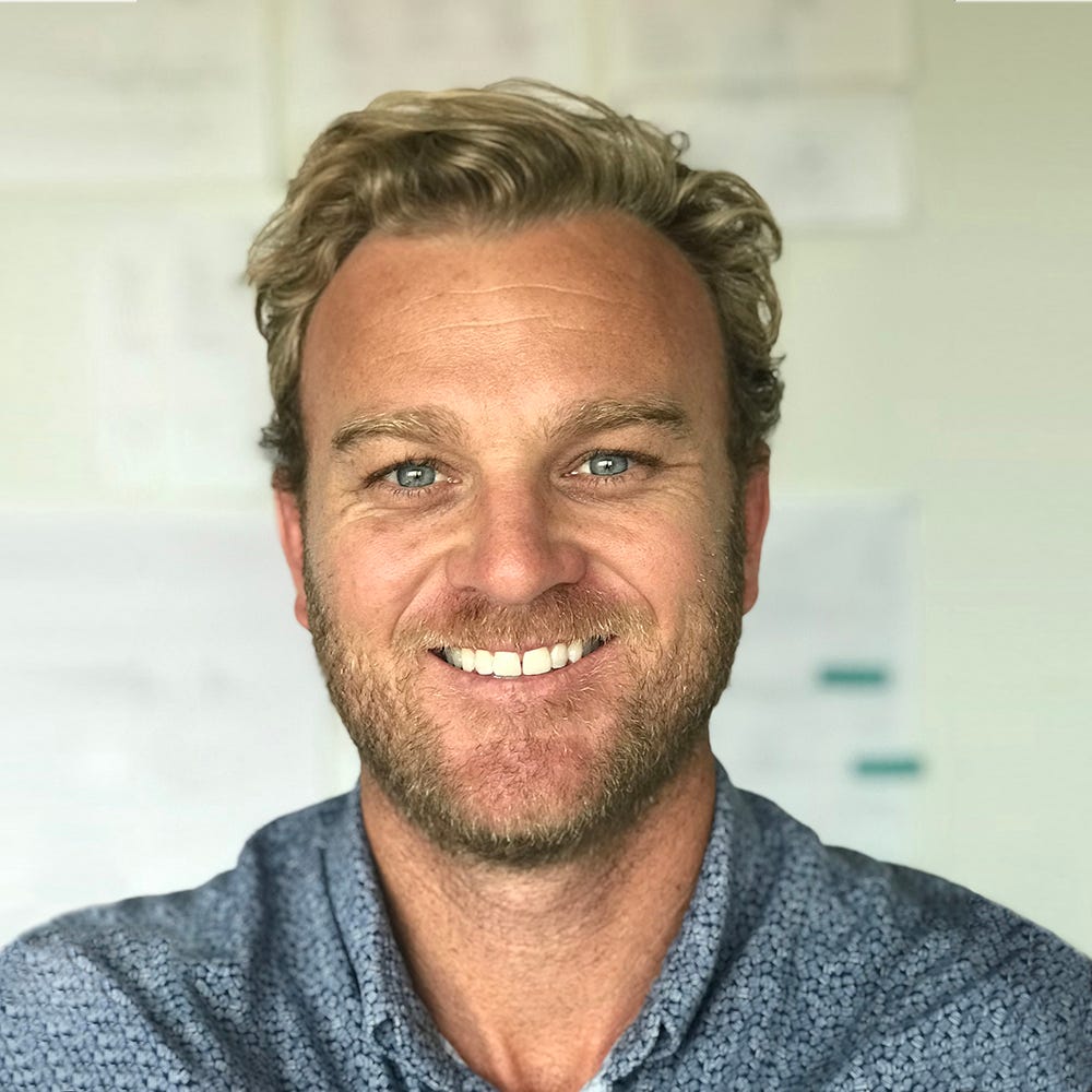 Dan Godkin – Medium