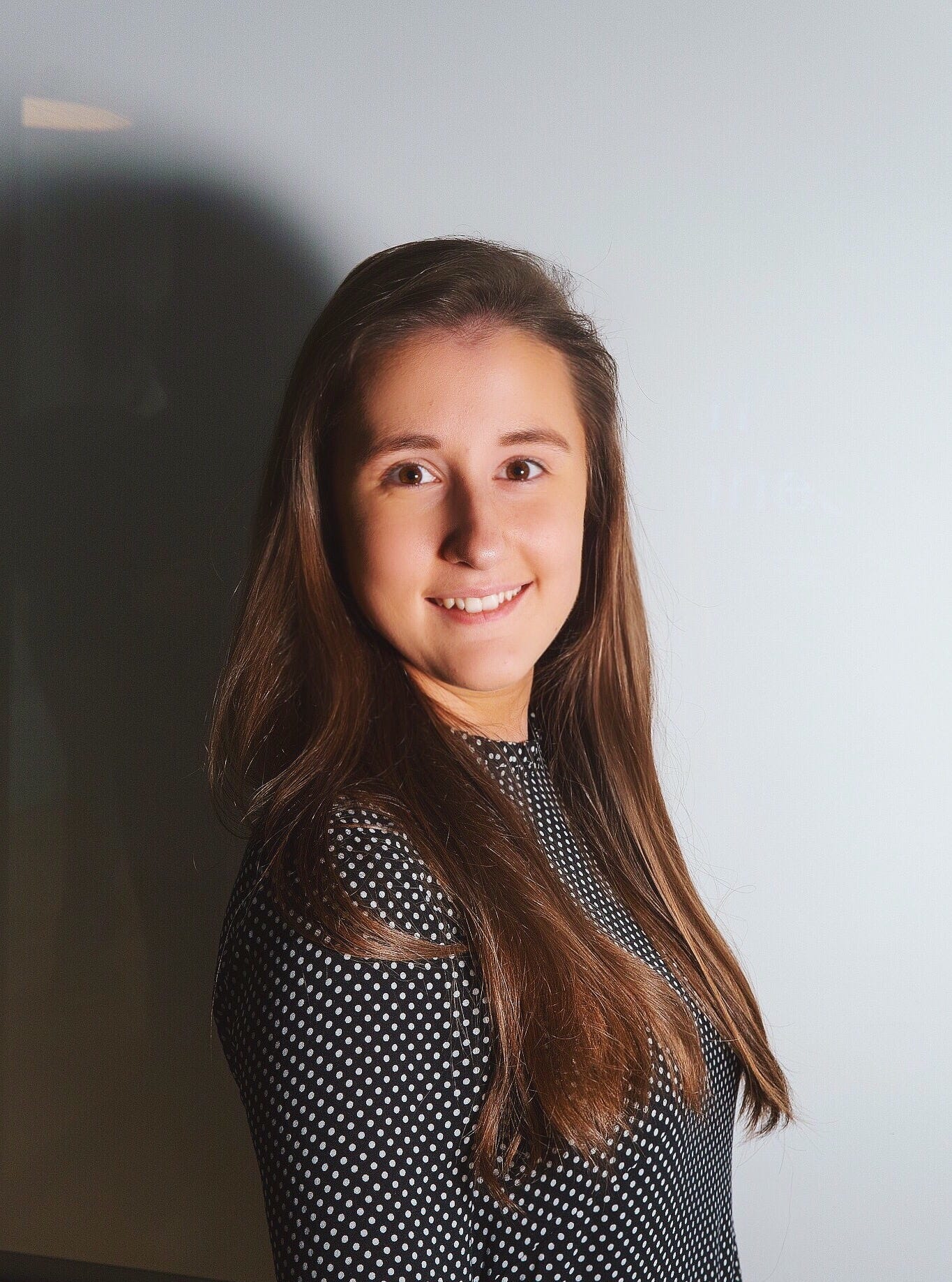 Katie Vant Hoff – Medium