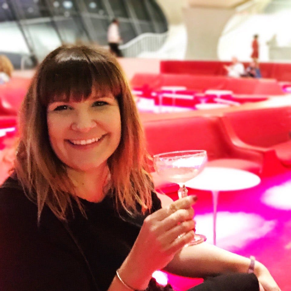 Heidi Bauer – Medium