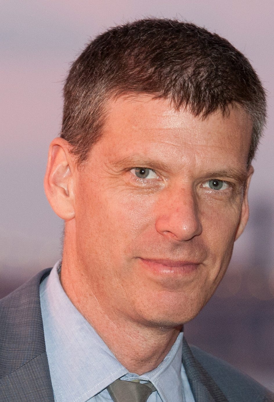 Gary Belkin – Medium
