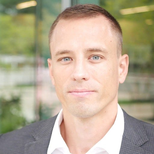 Stephen Ernst – Medium