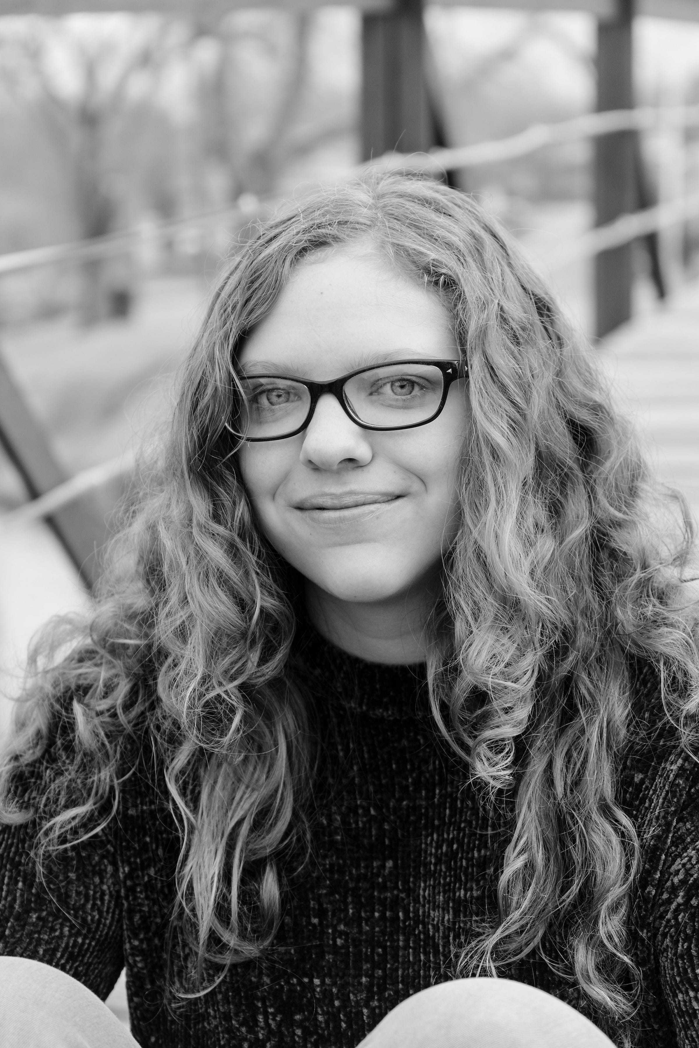 Courtney Hess – Medium