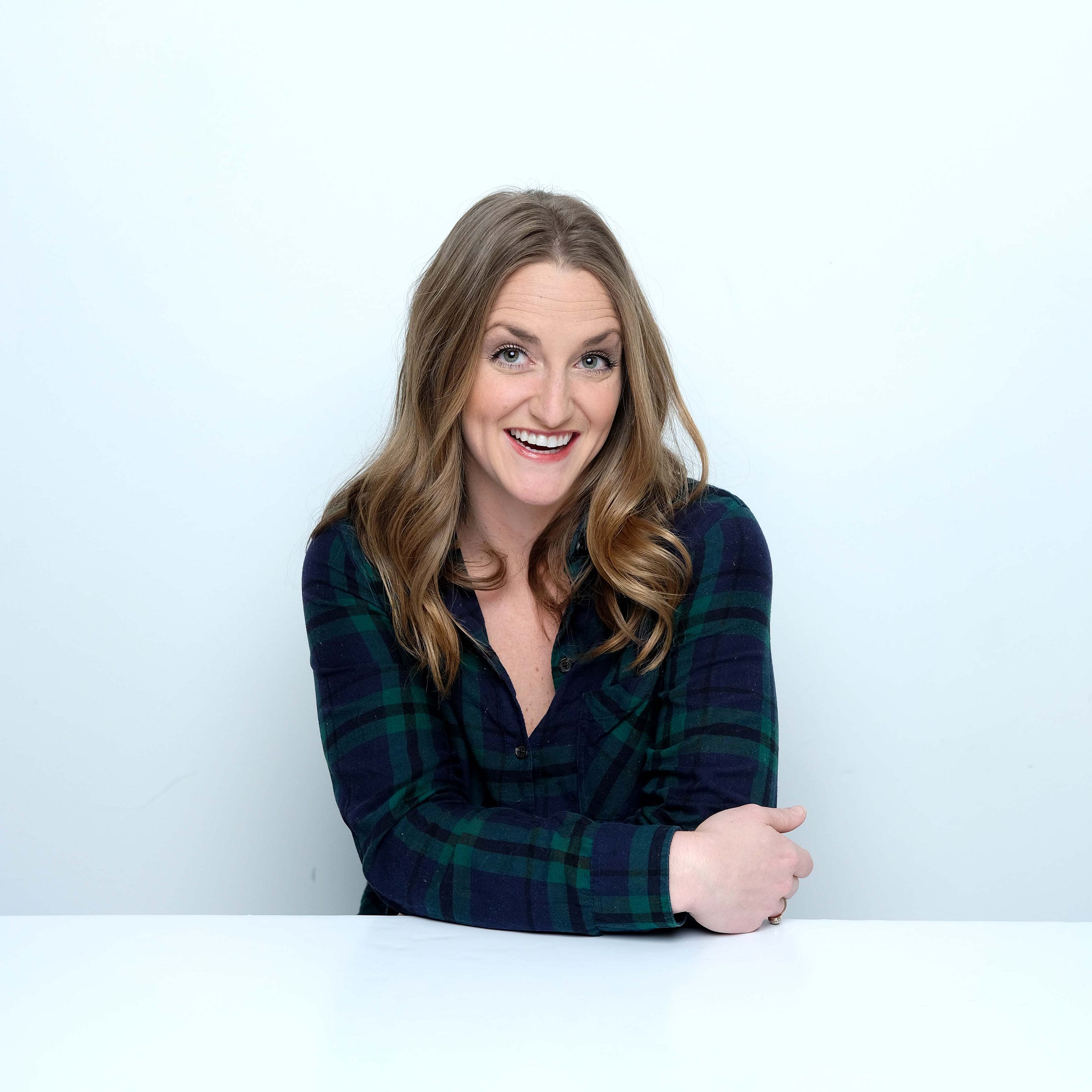 Laura Garvin – Medium