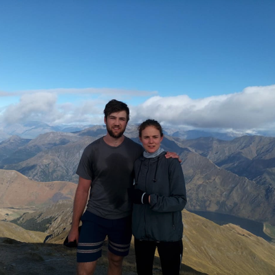 Derek Snow – Medium