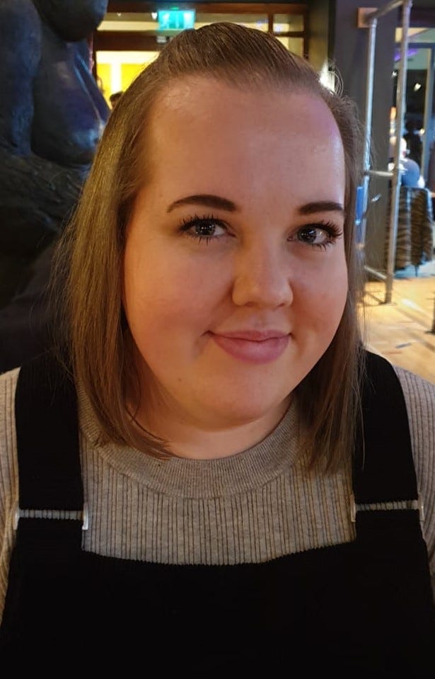 Victoria Ashurst Lloyd – Medium