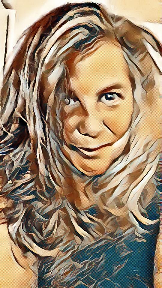 Lisa Longo – Medium