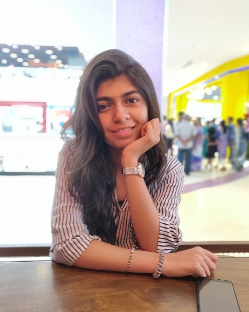 Sampada Bareja – Medium