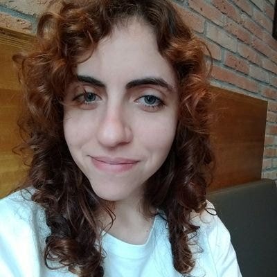 About – Livia Chauar – Medium