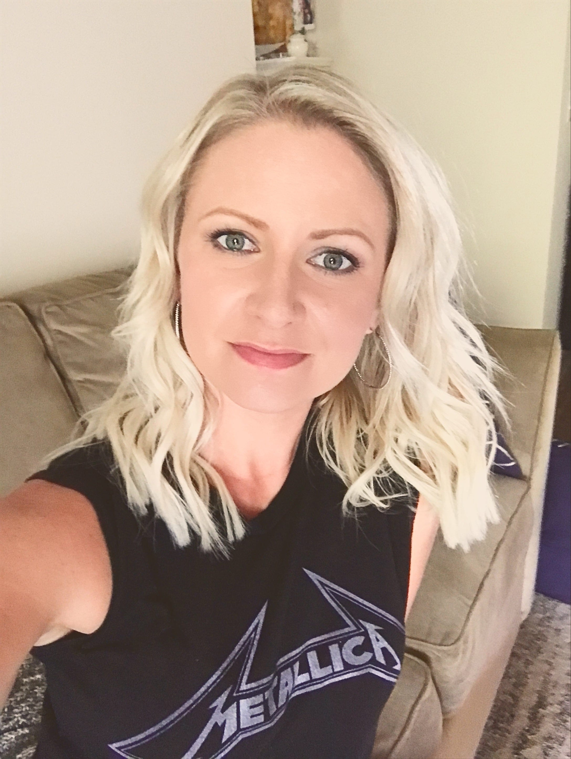 Sara Renee Combs – Medium