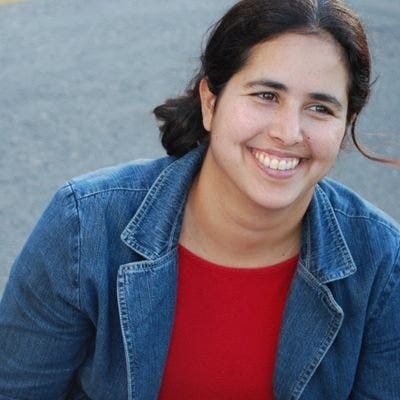 Renata Neder – Medium