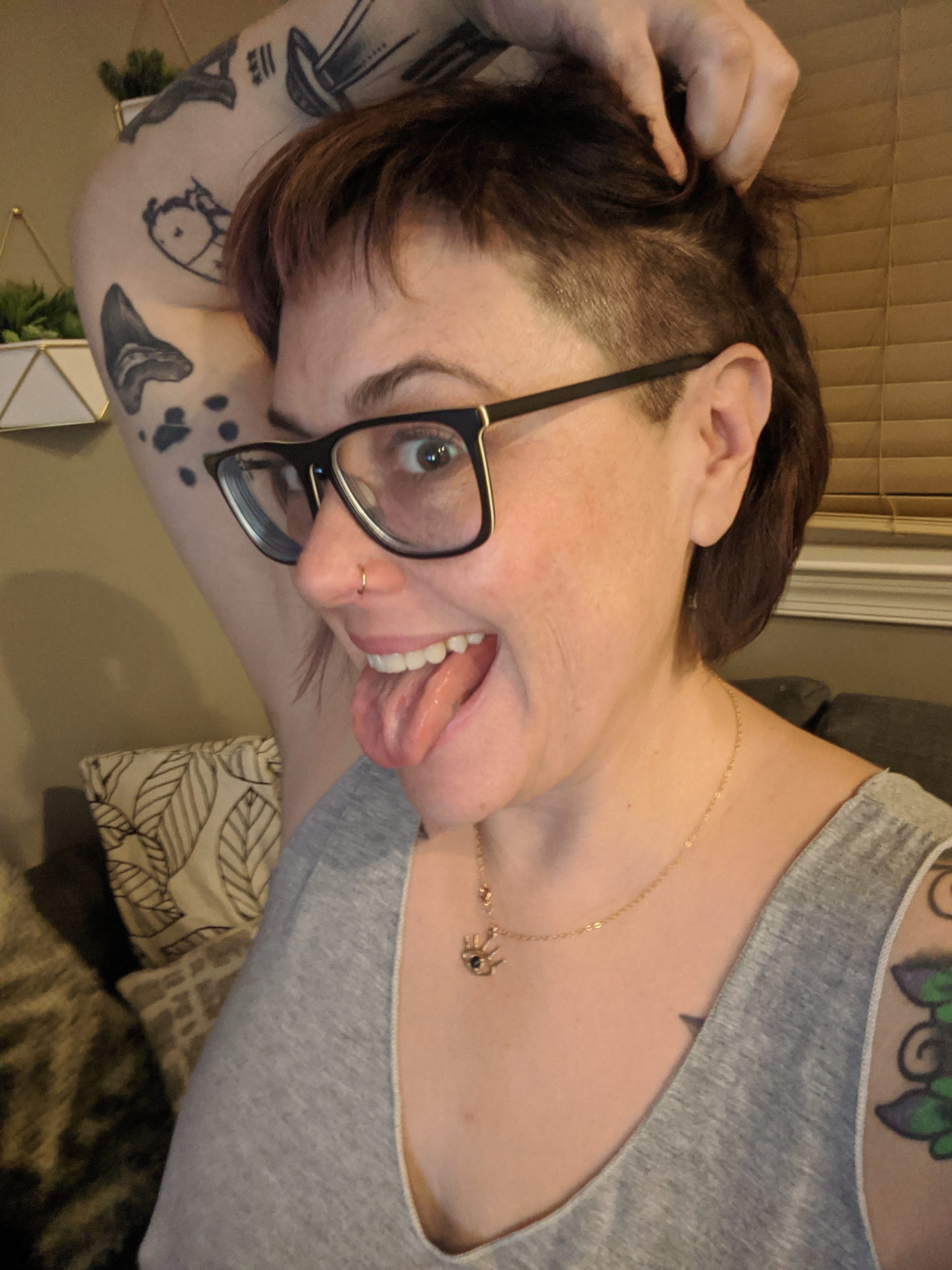 Kristen Ferrer – Medium