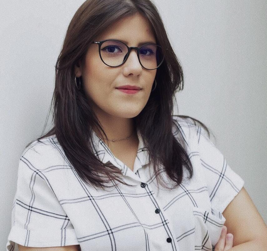 Emily Lopes – Medium