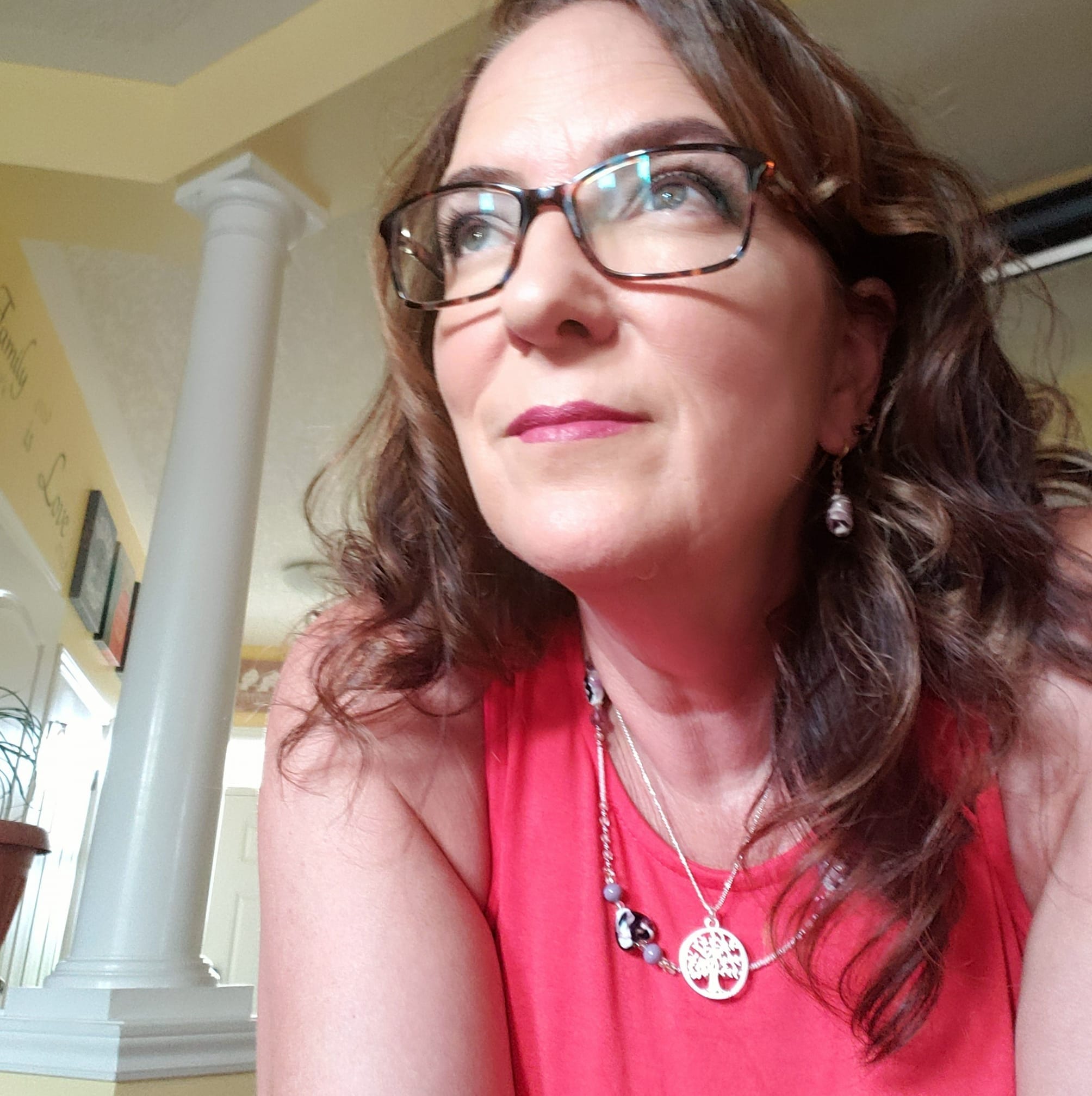 Candace Raymond – Medium