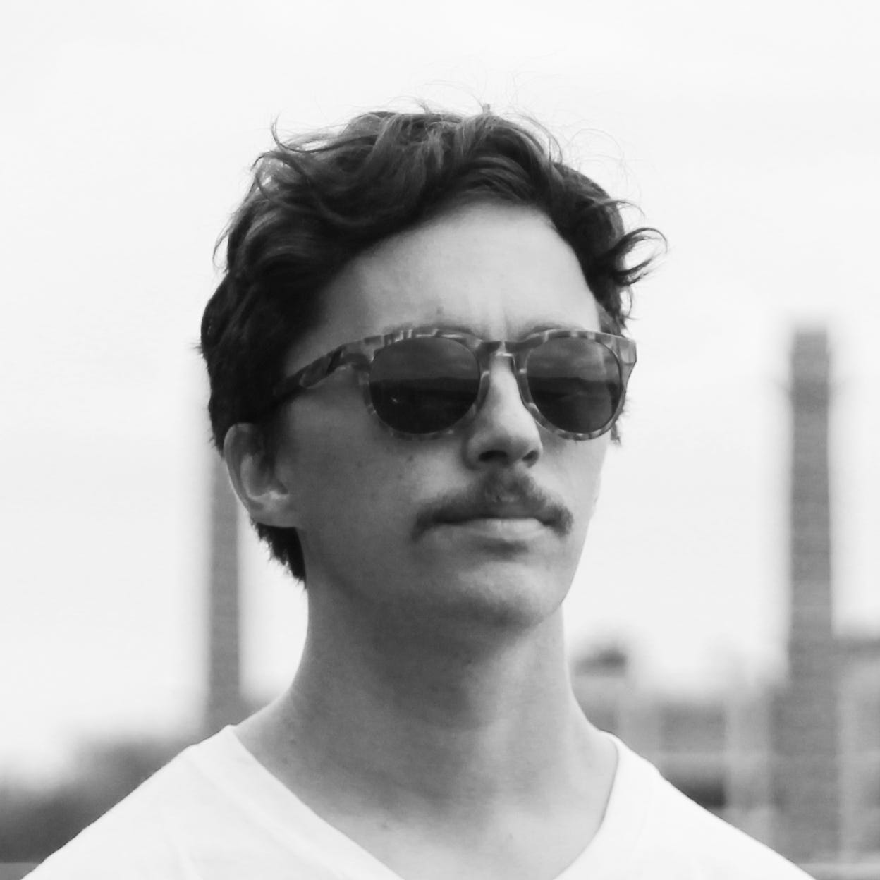 Danny Boxer – Medium