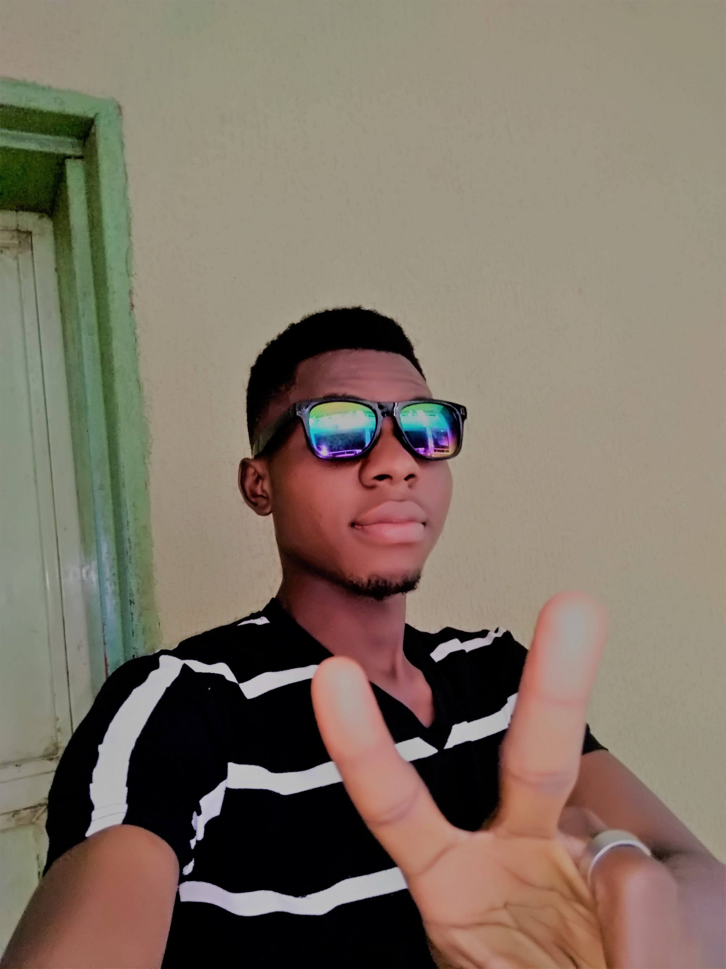 Emmanuel Anthony Yanum – Medium