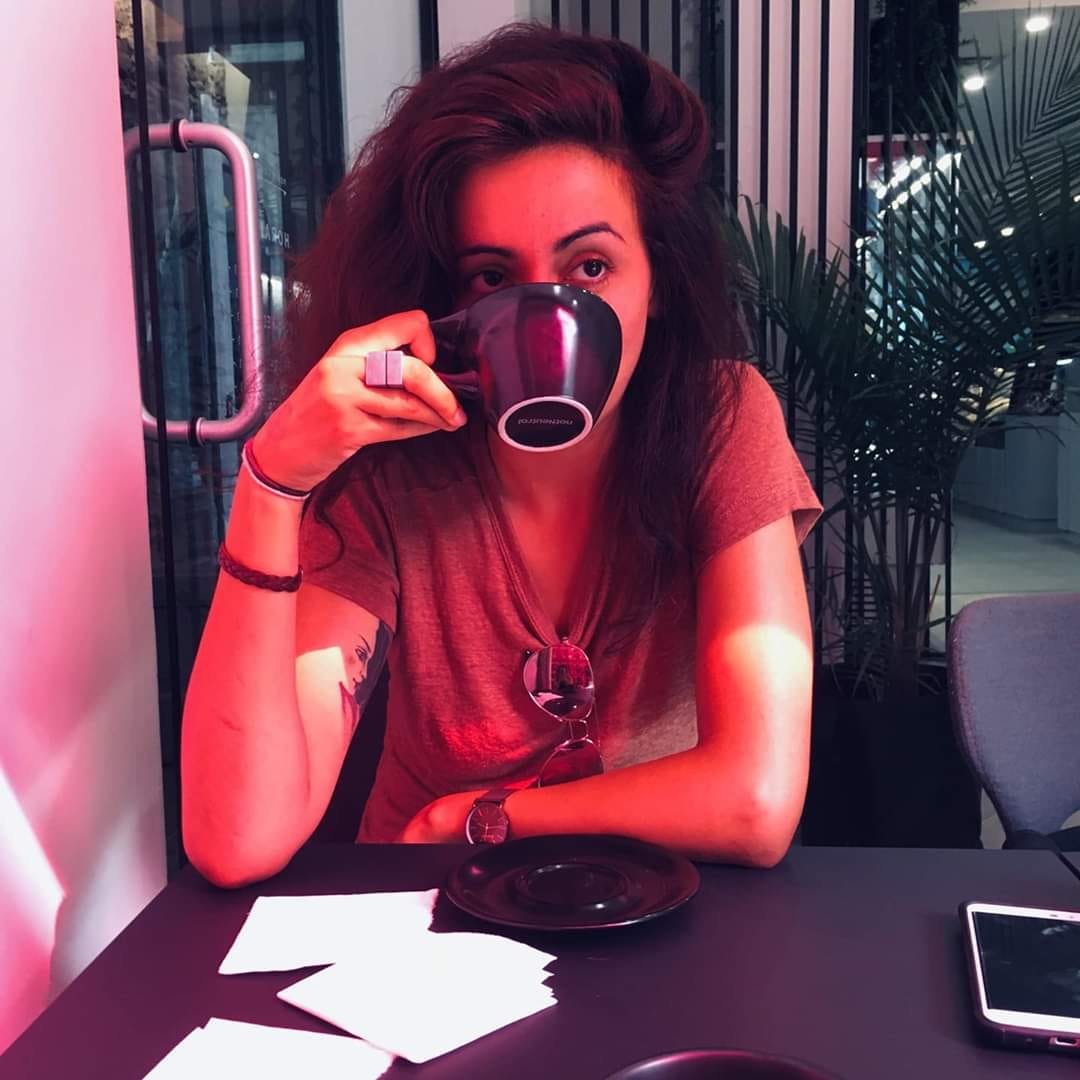 Nelly Harvey – Medium