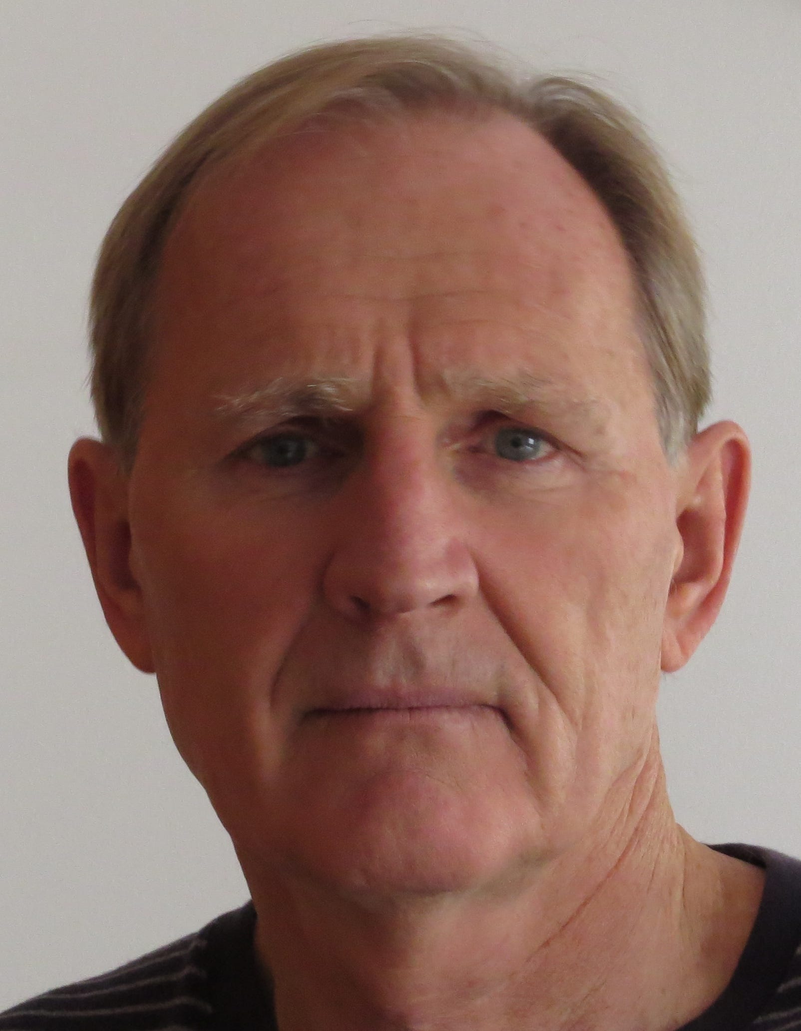 Allan Hilder – Medium