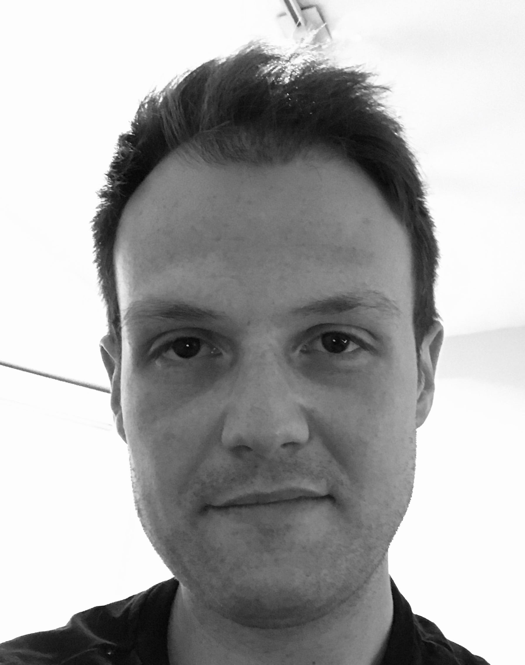 Cole Phillips – Medium