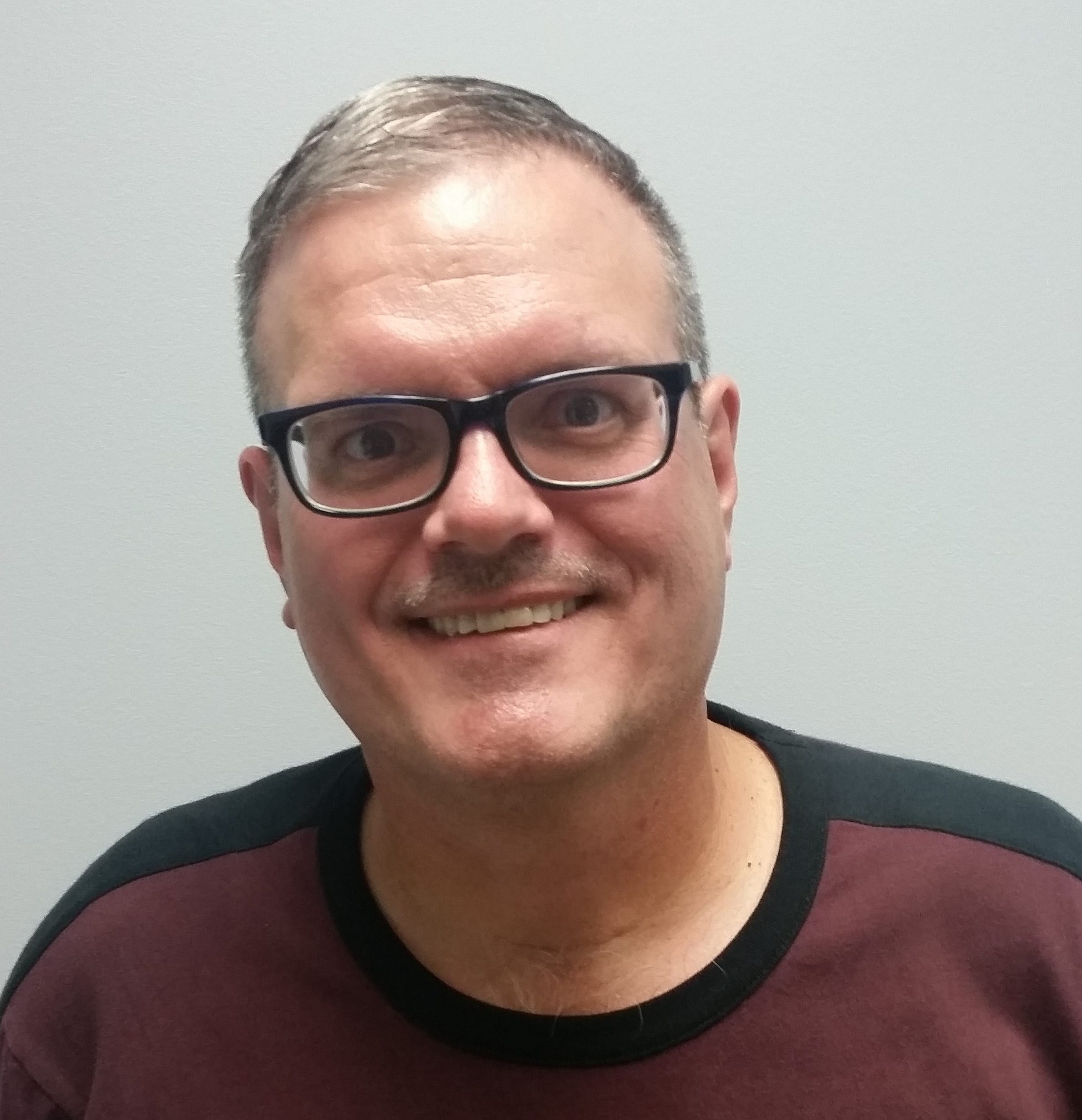 Gary Fezzey – Medium