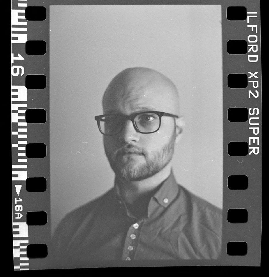 Simon King – Medium
