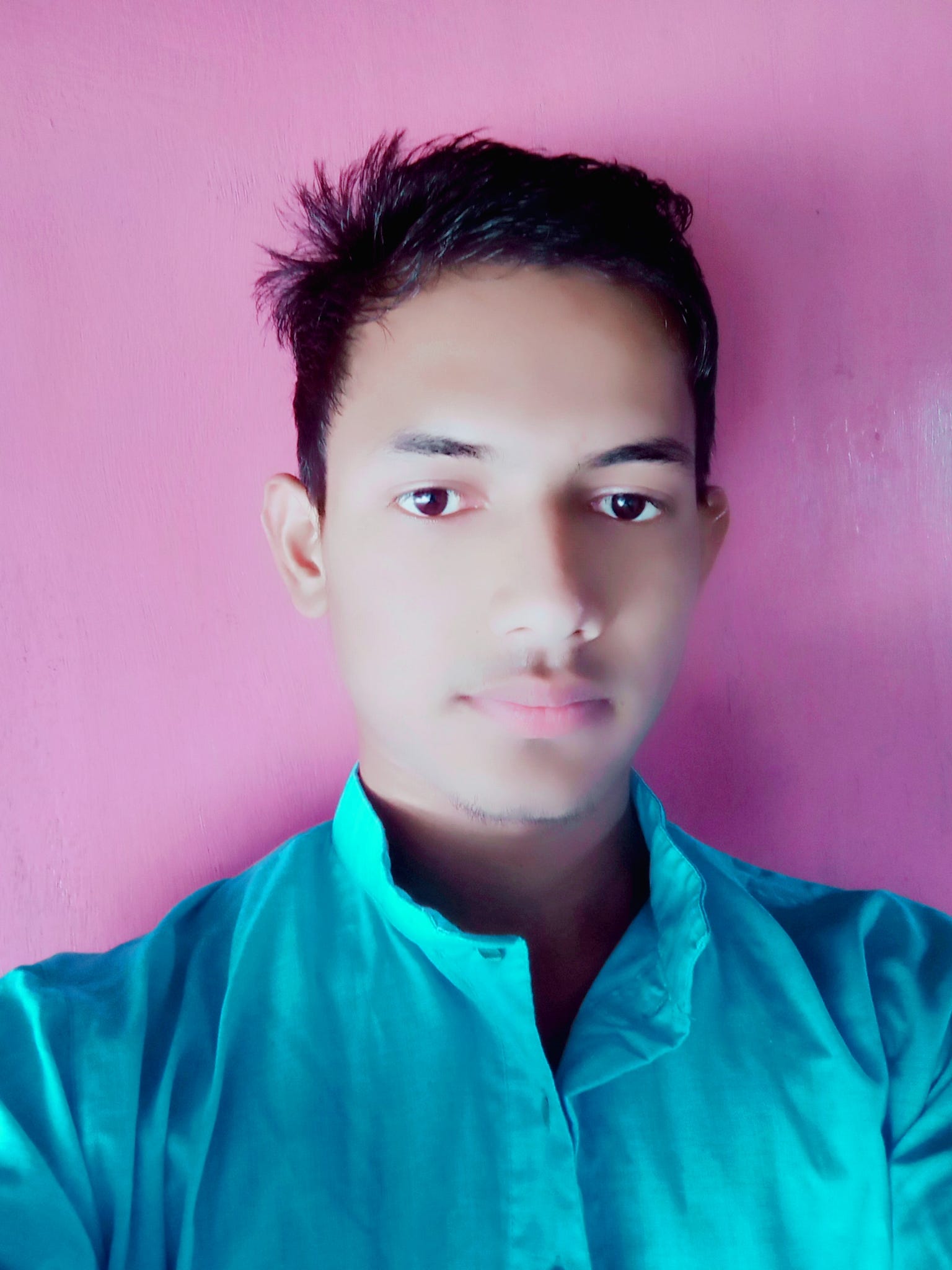 Hasrat Nawaz Khan – Medium