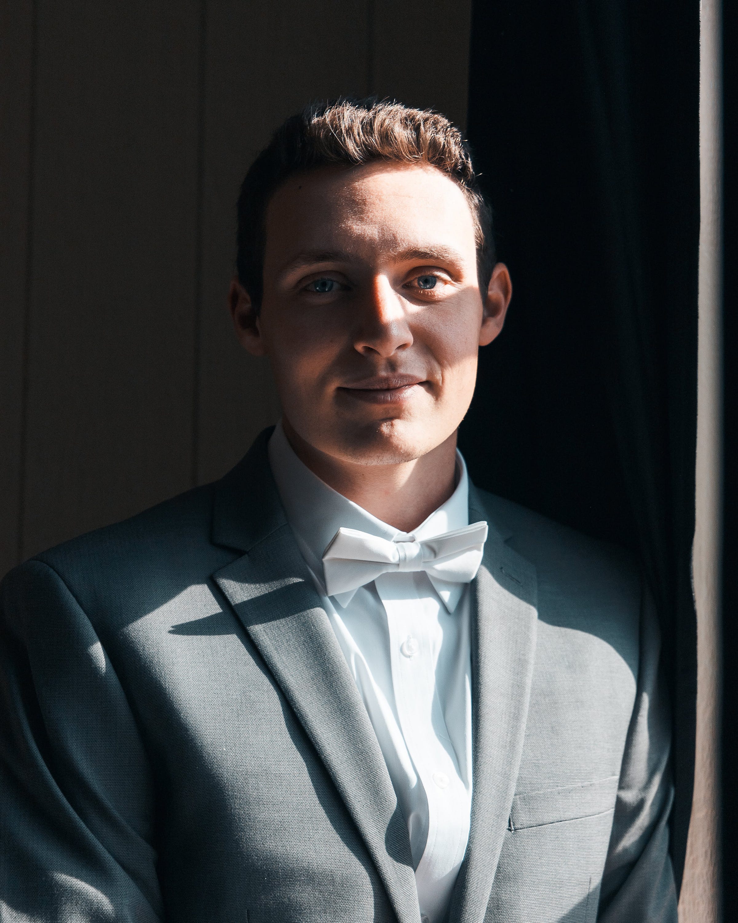 Tyler Barron – Medium