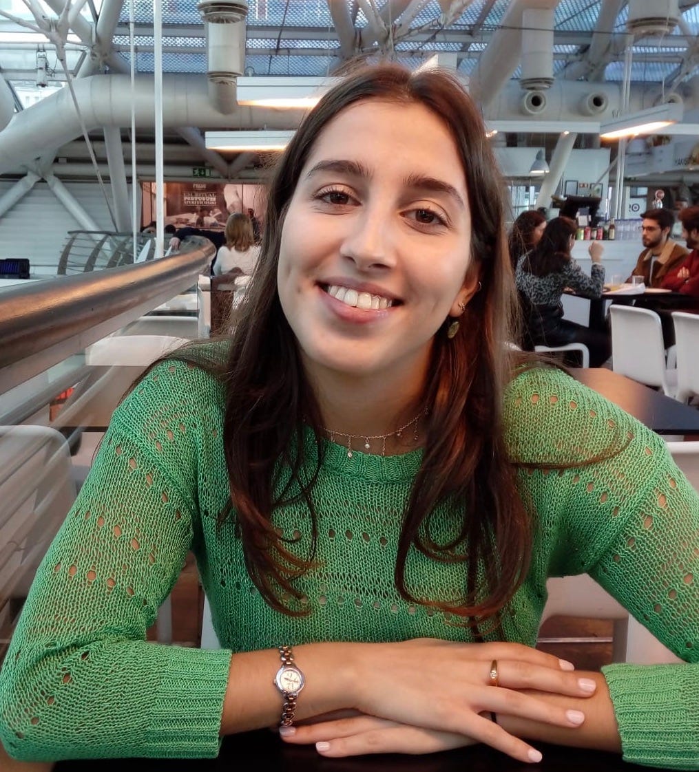 Inês Pedro – Medium