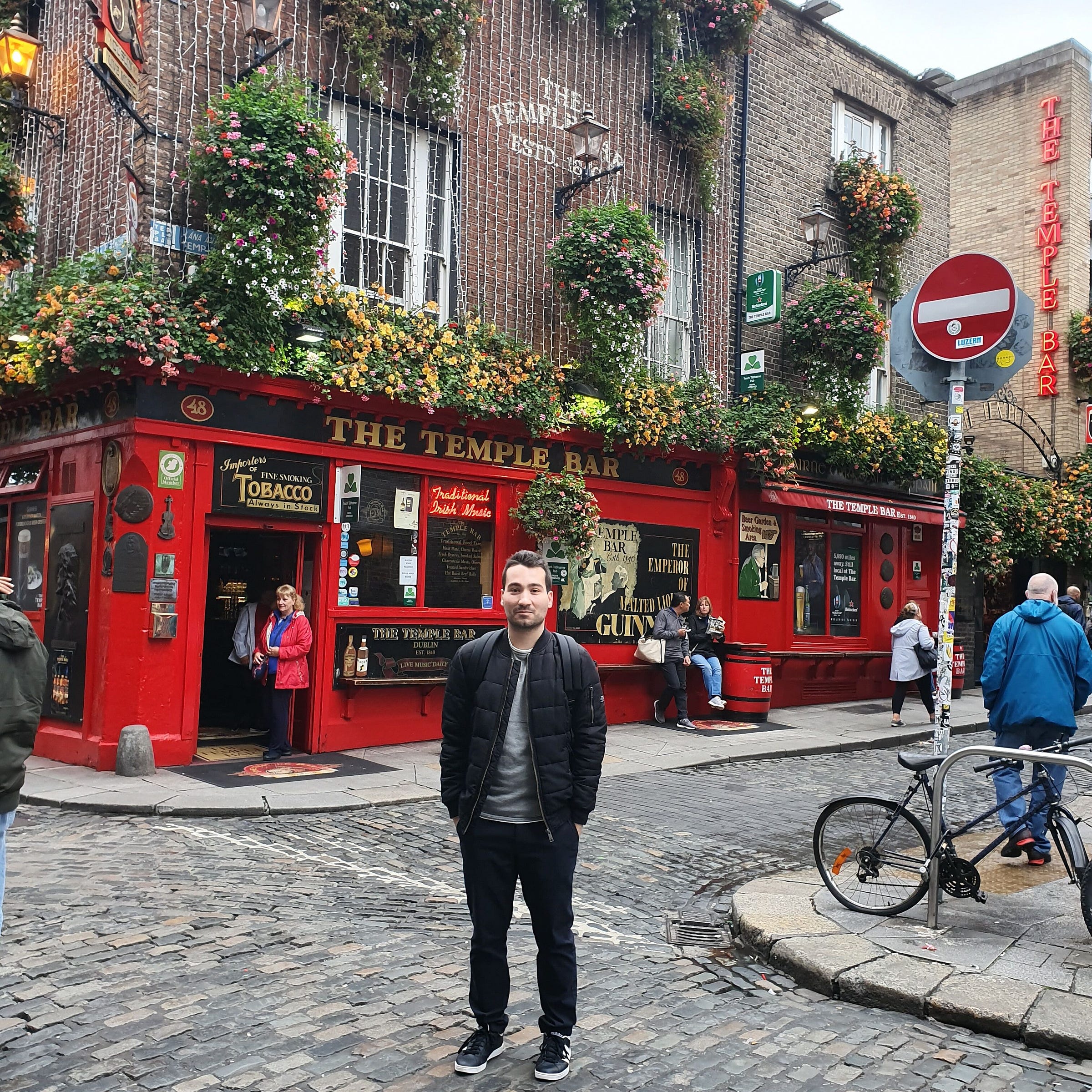 Pedro Pinto – Medium