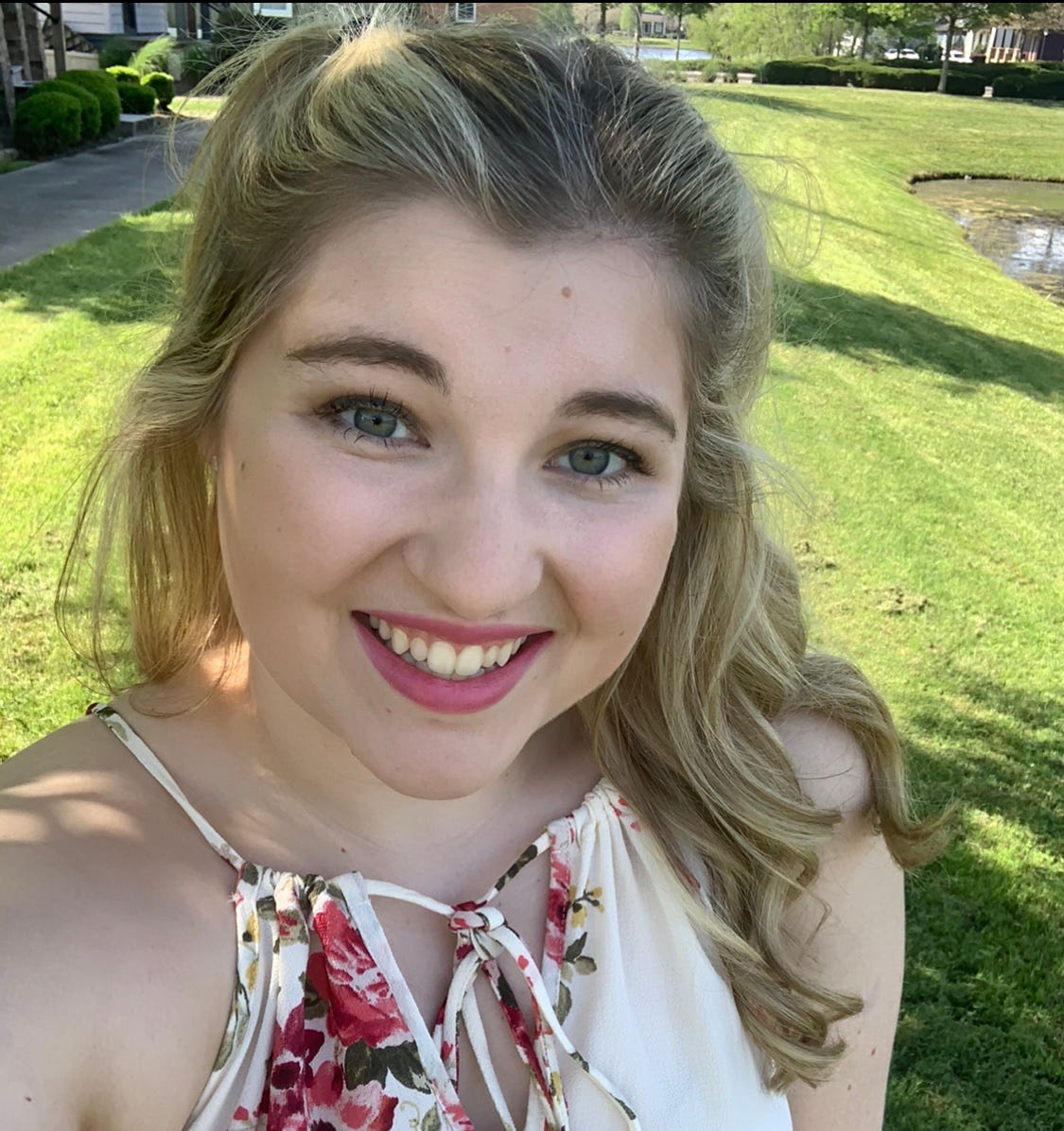Ashley Selzer – Medium