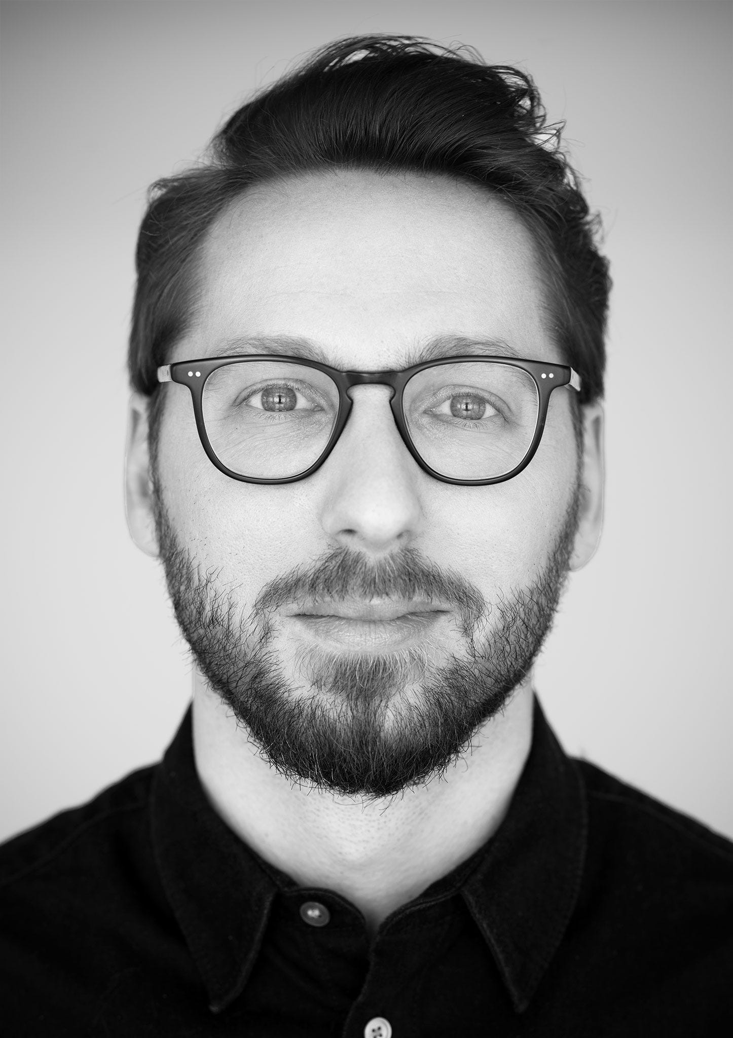 Bastian Mathes – Medium