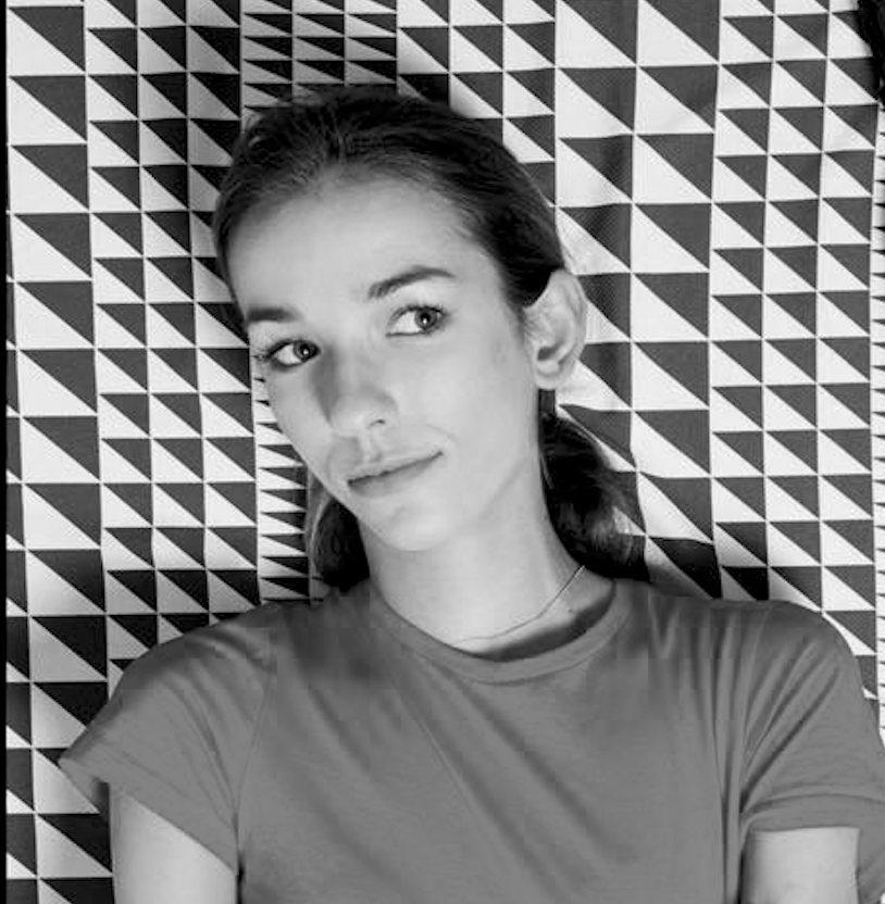 Ella Lu Wolf – Medium