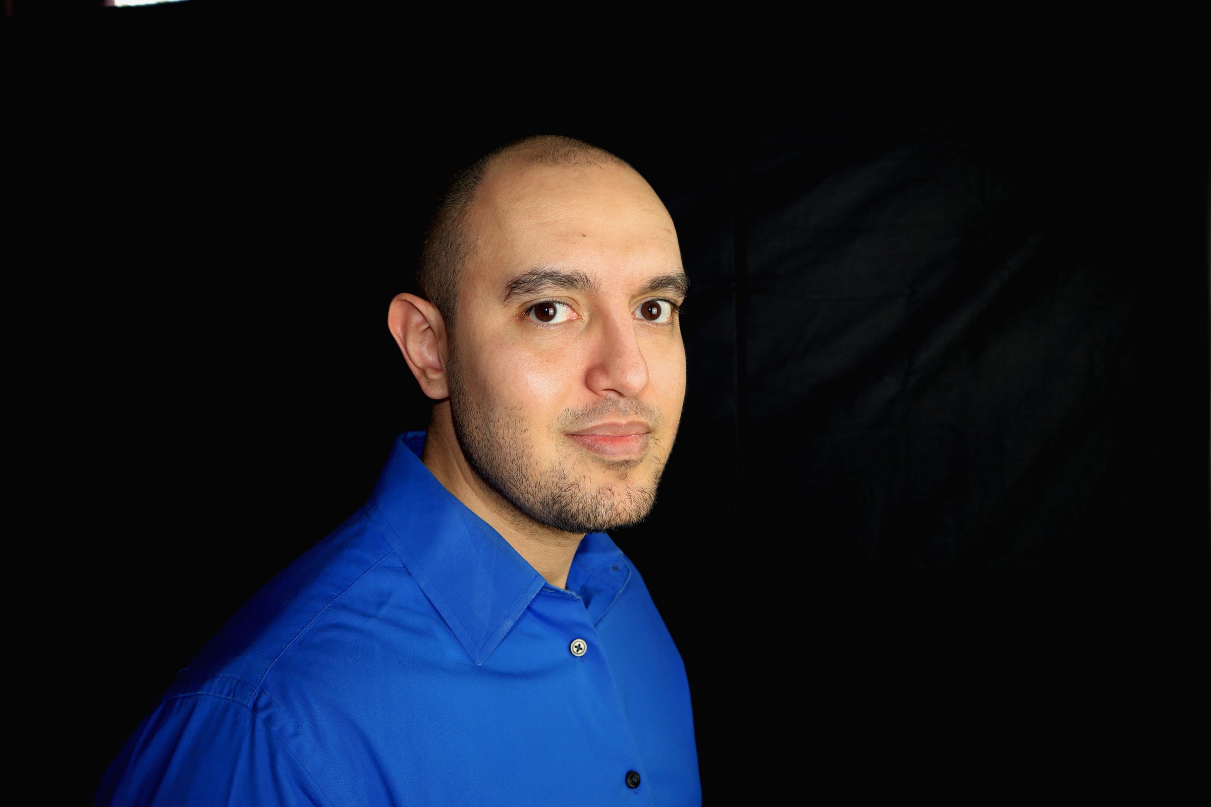 William Gomez – Medium