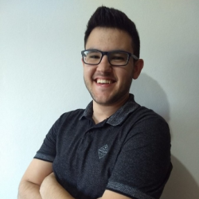 Rodrigo de Moraes – Medium