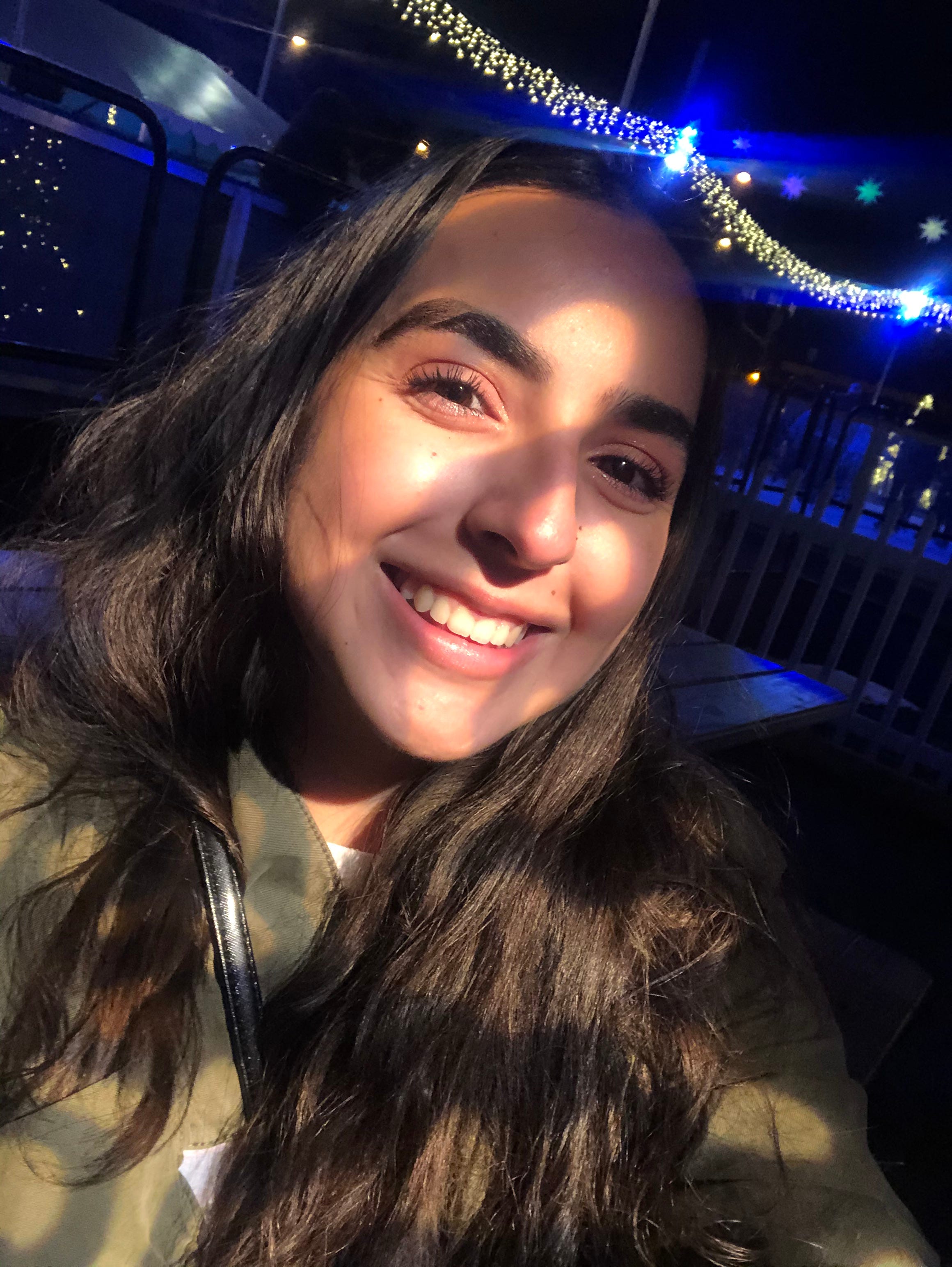 Angélica Escobar – Medium
