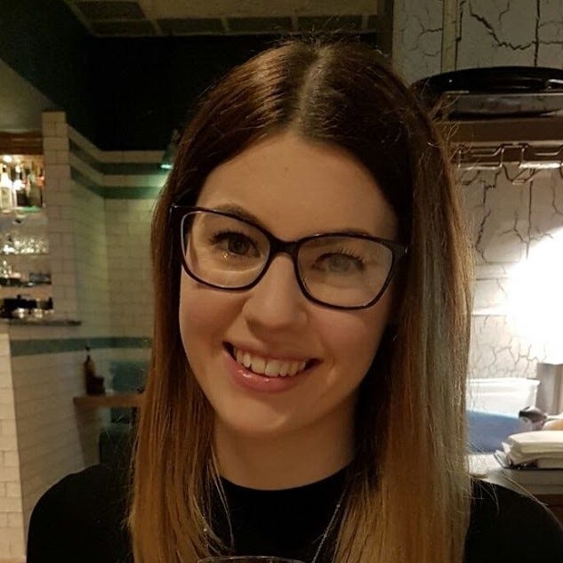 Hayley Yager – Medium