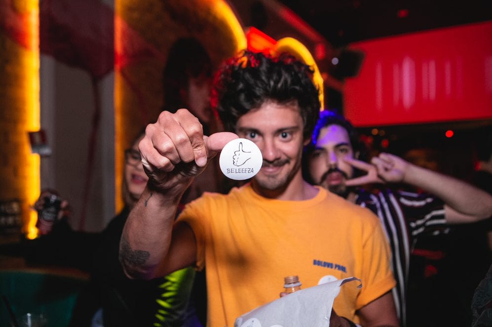 Henrique Gil – Medium