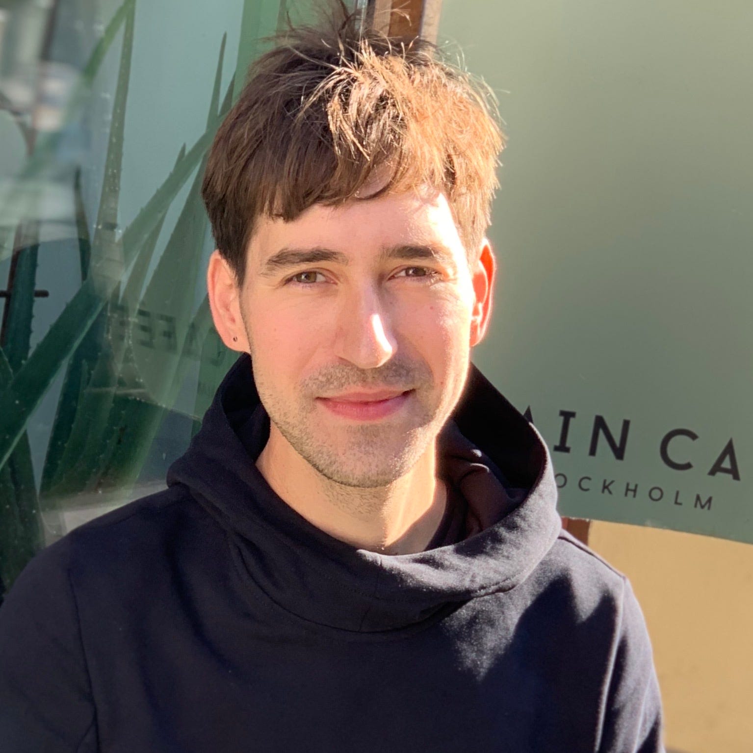 Anton Melnyk – Medium