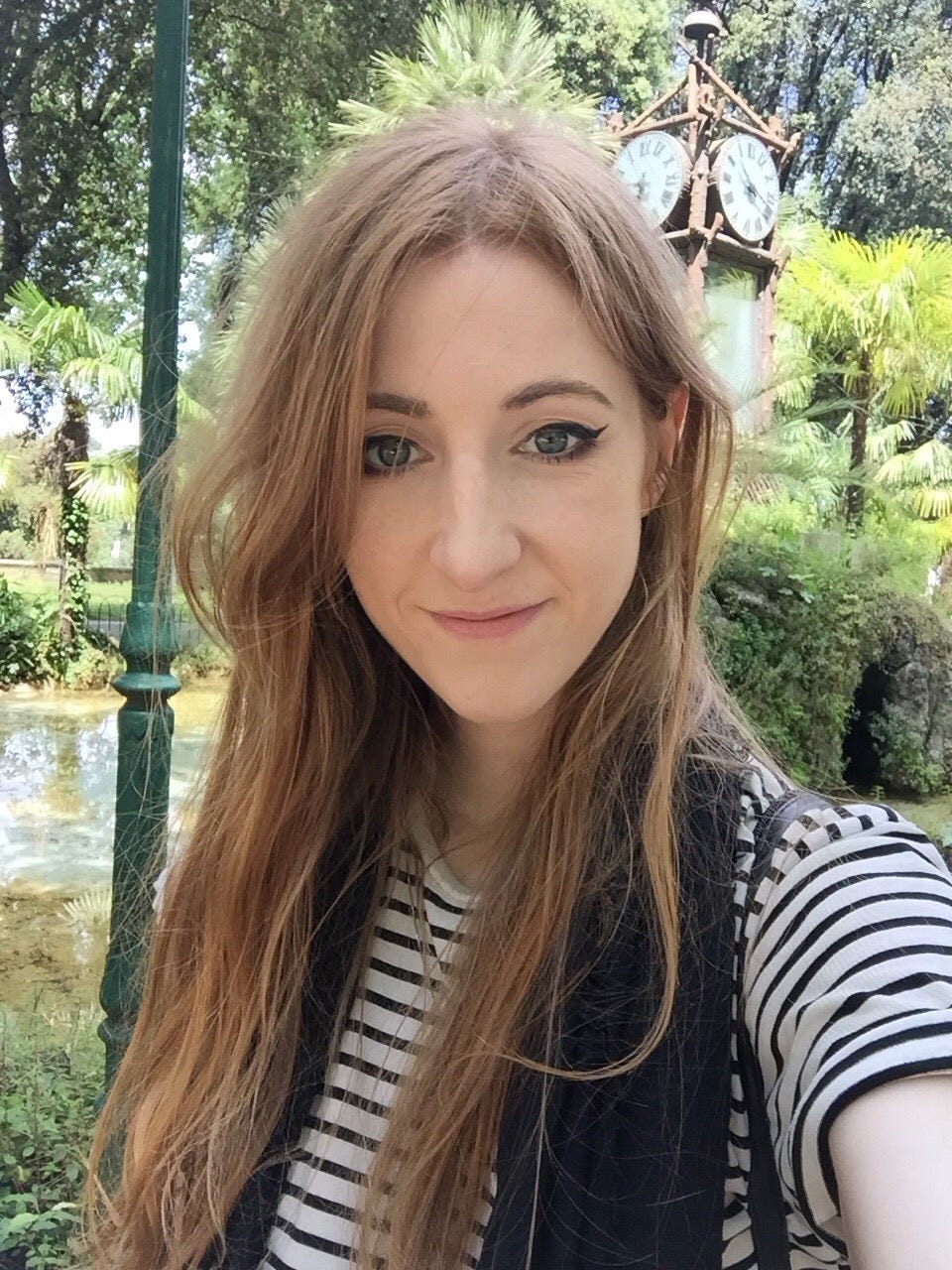 Hannah Stewart – Medium