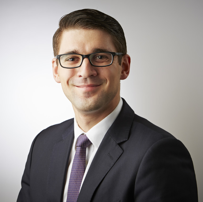 Pawel Pietruszka – Medium