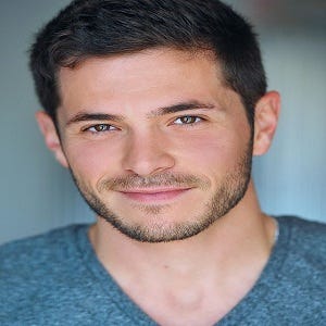 Ryan Gracia – Medium