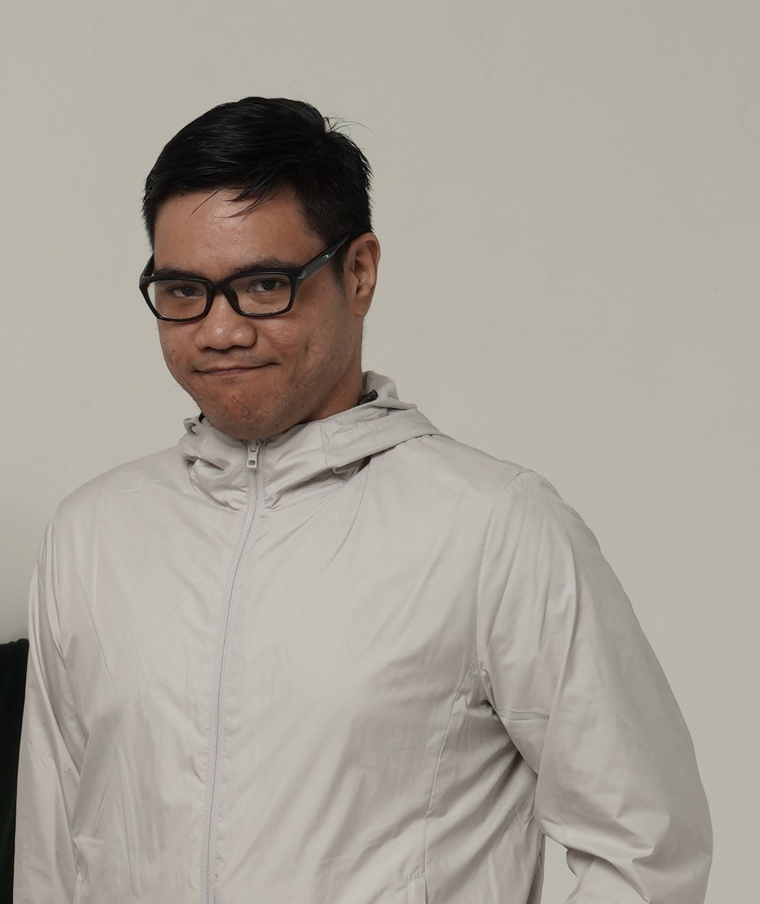 Jonathan Sebastian – Medium