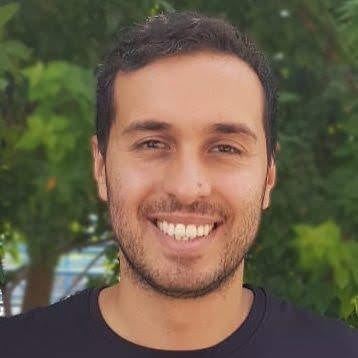 Alan Rodrigues – Medium