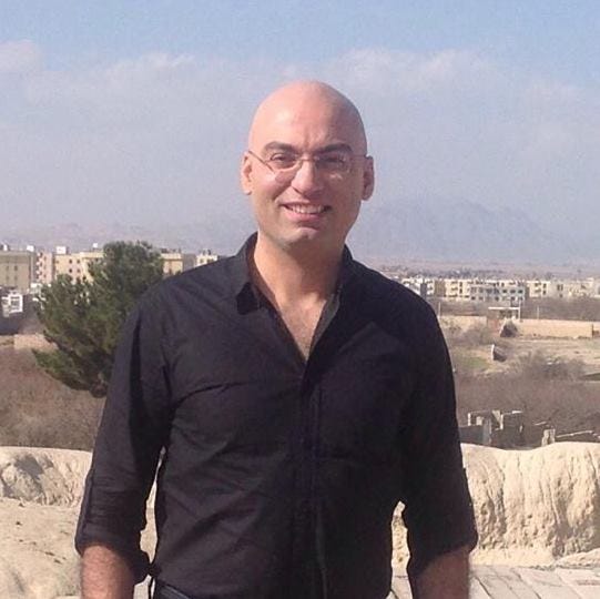 Ariel Koren – Medium