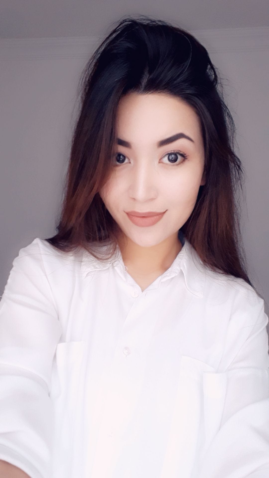 Mona Roza – Medium