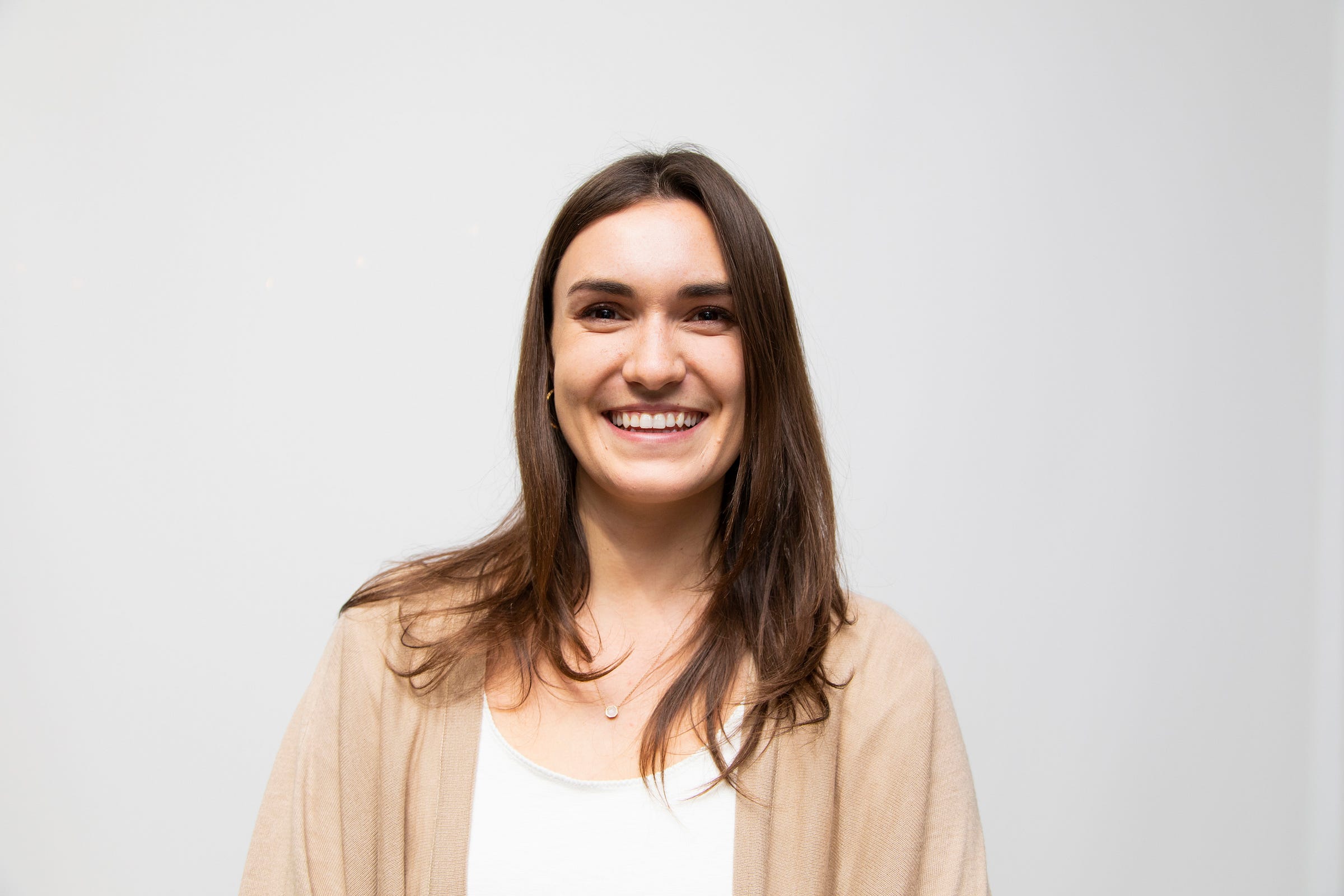 Emma Coll – Medium