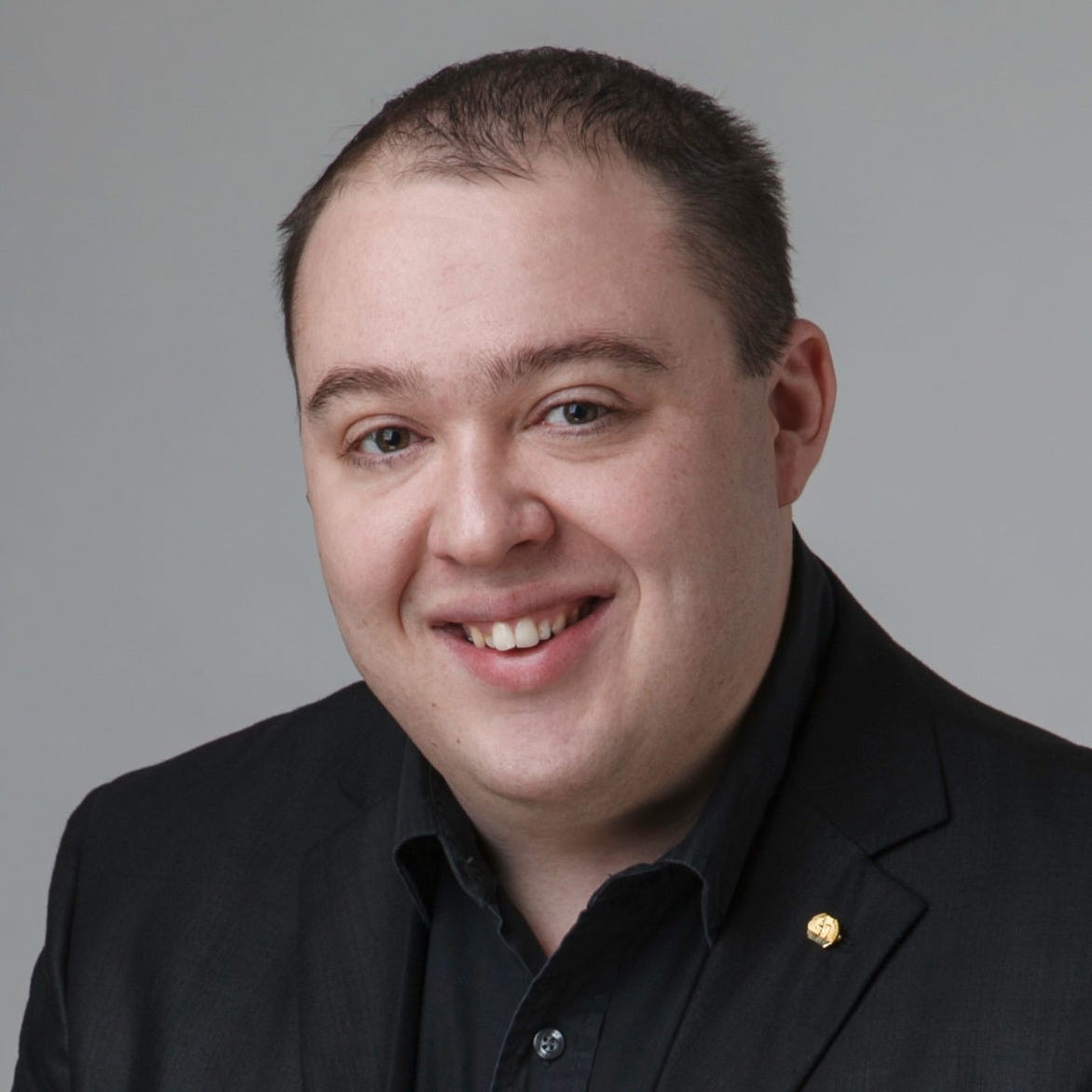 About – Vladi Dvoyris – Medium