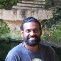 Samdani Shaik-Möst – Medium